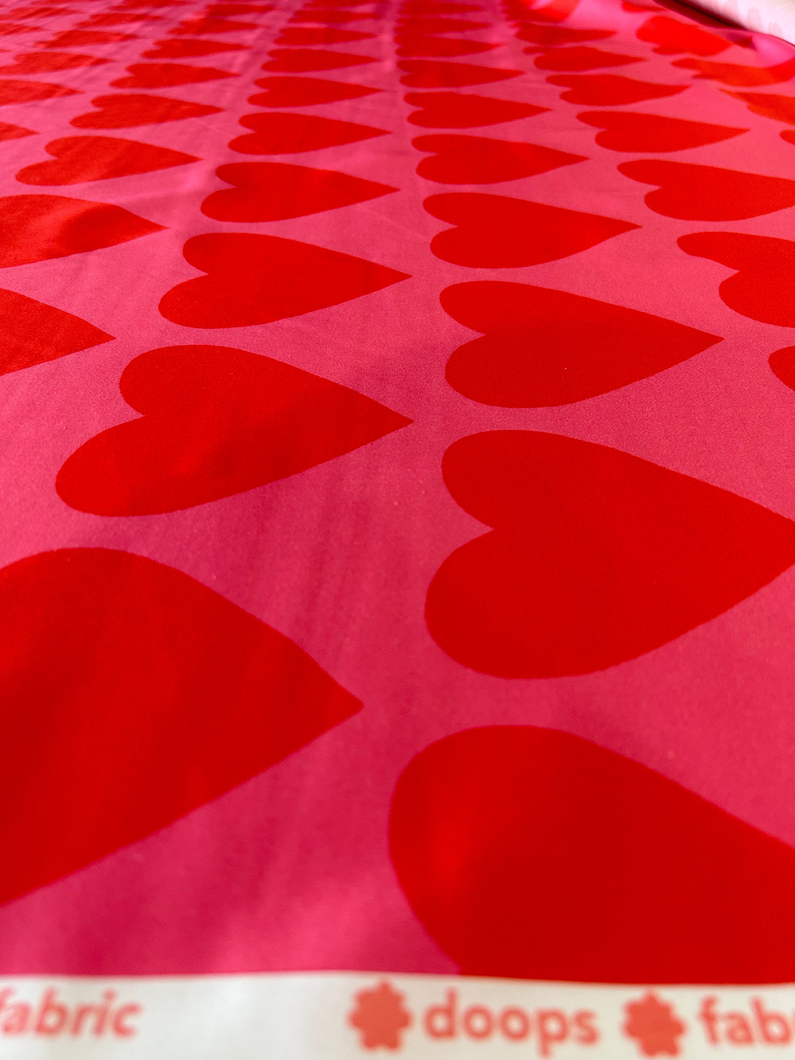 Red Hearts SEERSUCKER – doopsdesigns