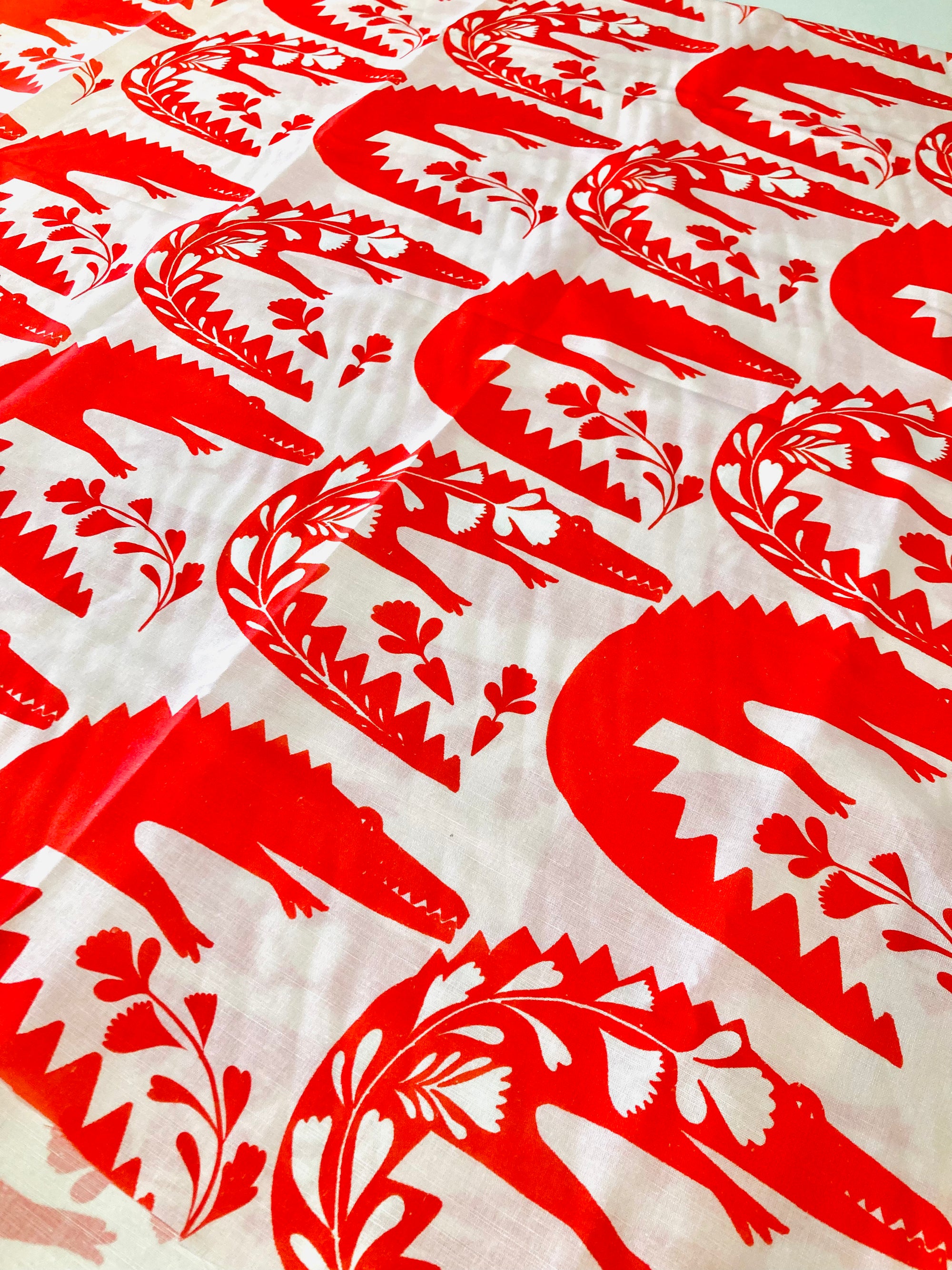 Croc Bite linen cotton piece 50cm – doopsdesigns