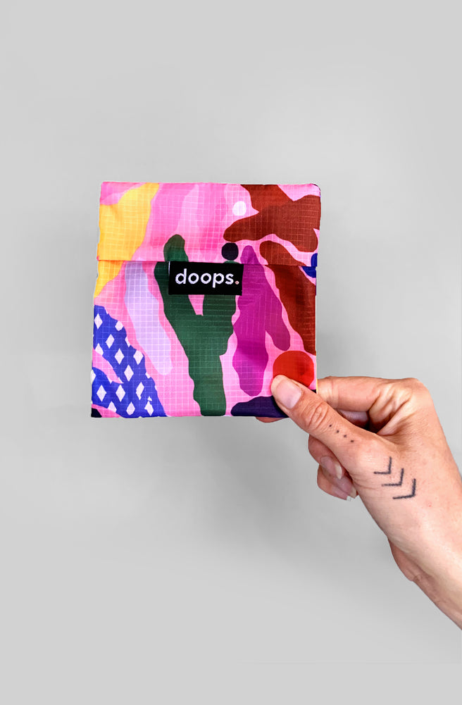 THE BOND – doopsdesigns